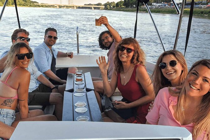 Private Cruise on Vistula in Warsaw for 9 with our Helmsman - FAQ: Practical Questions About the Vistula Cruise