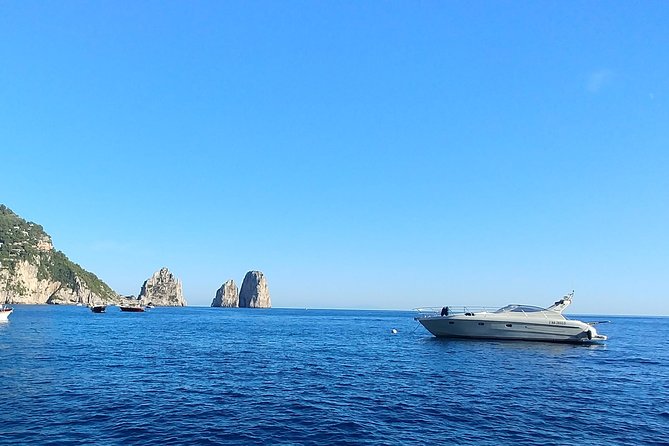 Private Cruise to Capri and Amalfi coast from Positano or Amalfi - yacht 40' - Key Points
