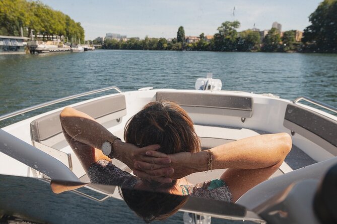 Private Cruise to Discover Paris - The Sum Up