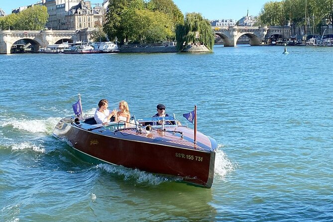 Private Cruises in the Heart of Paris - Key Points