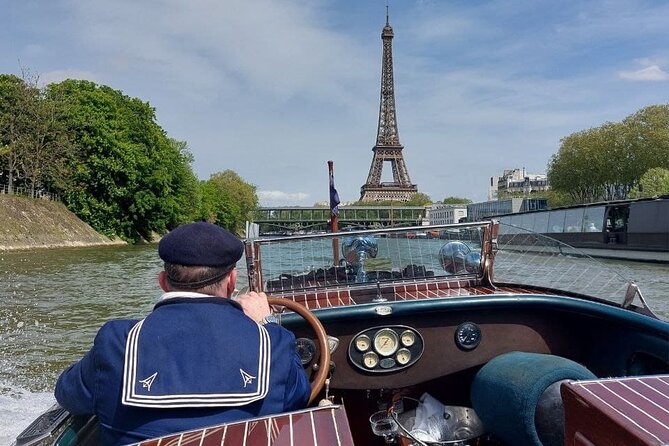 Private Cruises in the Heart of Paris - Included Amenities for Your Journey