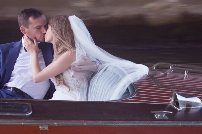 Private Cruises in the Heart of Paris - Participation Guidelines for Travelers