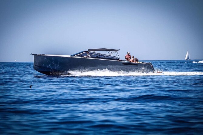 Private Cruising with Axiom Yacht from Hvar - FAQs