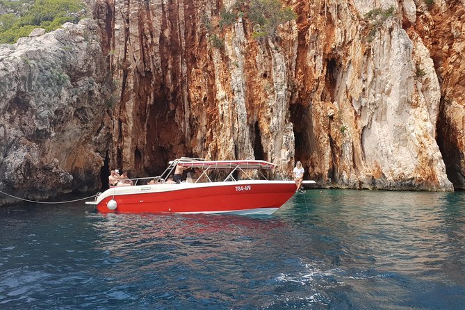 Private Custom Island Hopping Speedboat Tour From Hvar - Essential Tour Information and Tips