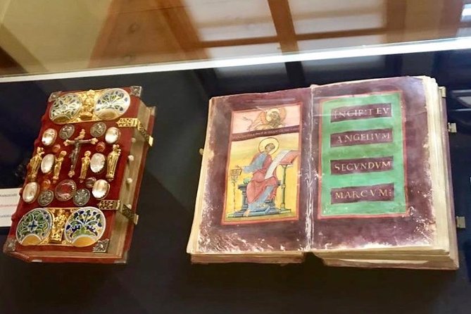 Private Custom Tour of Strahov Library and Prague - Customer Reviews and Experiences