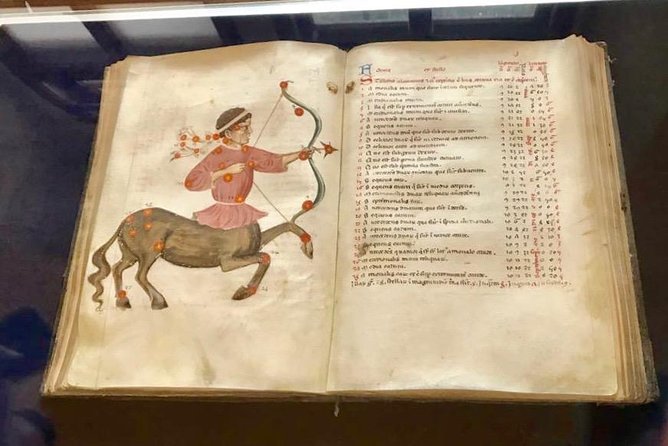 Private Custom Tour of Strahov Library and Prague - Taking in the Charm of Old Town Prague