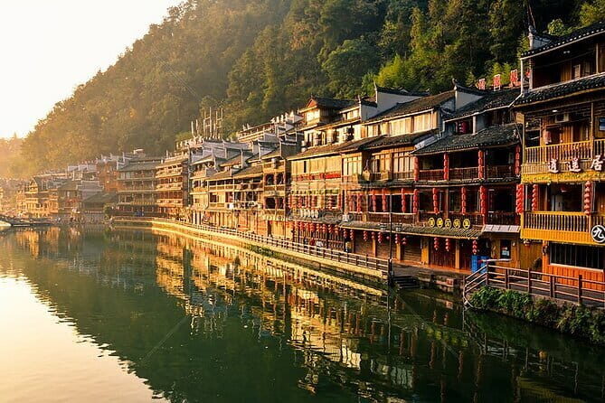 Private Custom Tour: Zhangjiajie to Guilin 5N6D Private Tour - FAQ