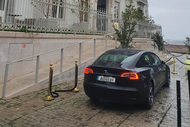 Private Customizable Tour of Lisboa Porto with Transfer - Fátima: Portugal’s Religious Heart