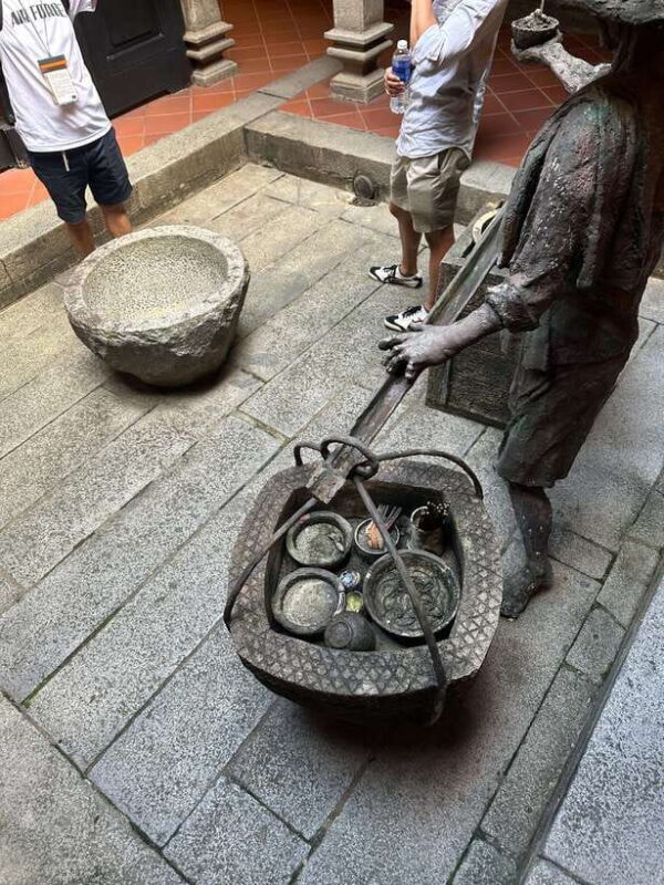 Private Customized Singapore Walking Tour - Key Points