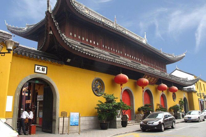 Private Customized Tour: Shanghai City Highlights in One Day - An In-Depth Look at the Tour Experience