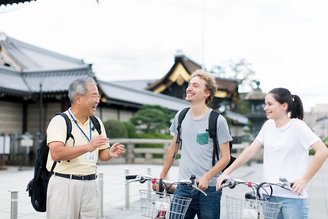 Private Cycling Tour by E-Bike (Am; With an Authorized Guide) - Experiencing the Kyoto Imperial Palace
