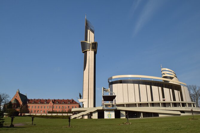 Private Czstochowa Black Madonna and Lagiewniki Tour - What’s Included and What to Expect