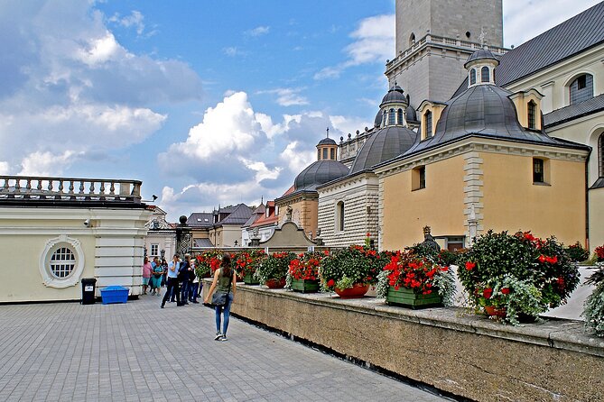 Private Czstochowa Black Madonna and Lagiewniki Tour - Real Experiences and Authentic Impressions