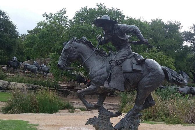 Private Dallas and JFK Tour with Local Guide - Transportation, Duration, and Value
