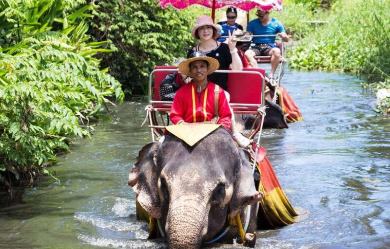 Private: Damnoen Saduak Floating Market, Railway, Wat & More - Practical Details and Tips