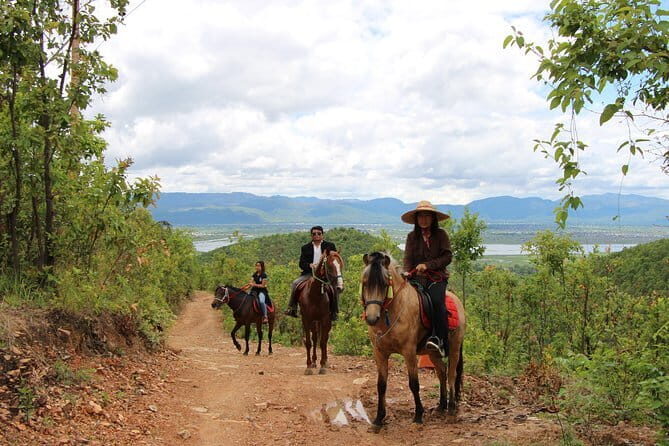 Private Day Adventure Trip to Kakku and Taunggyi from Inle Lake - FAQs