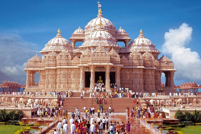 Private Day Special Delhi Tour Including Admission Tickets - Authenticity and Practicality at the Core