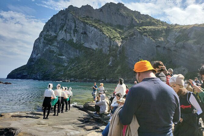 Private Day Tour A lot of Experienced Jumbo Taxi Driver in jeju - An Introduction to the Experience