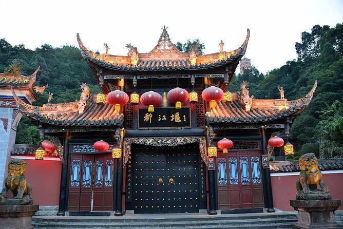 Private Day Tour: Chengdu Wuhou Temple, Jili and Dujiangyan Irrigation System - The Sum Up