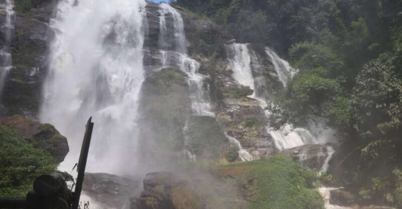 Private Day Tour Doi Inthanon With Mae Ya Waterfall - Analyzing the Value