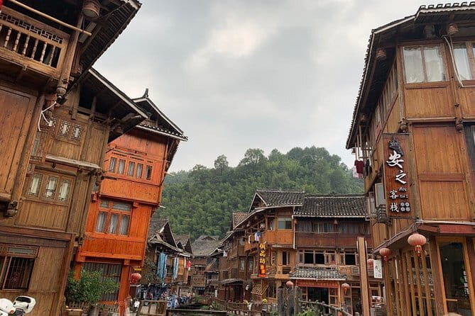 Private Day Tour from Guangzhou to Langtou Old Village + Gray Carving Experience - FAQ
