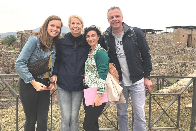 Private Day Tour from Rome to Pompeii and Herculaneum with Hotel Pick up - Exploring Pompeii and Herculaneum: A Personal Journey Back in Time
