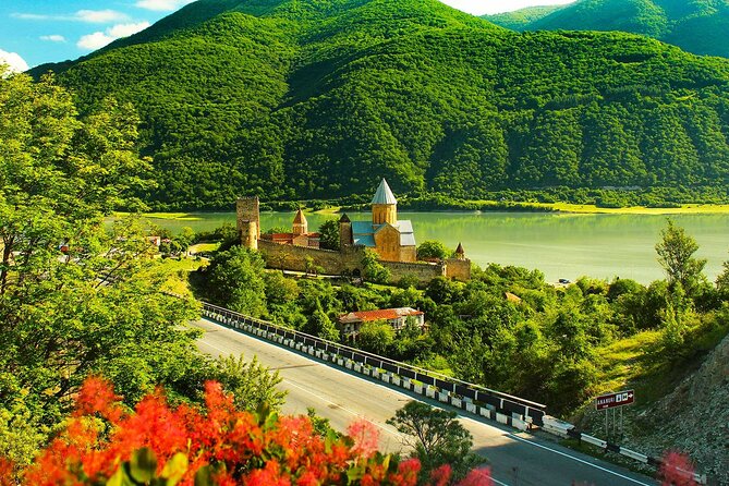 Private day Tour from Tbilisi to Kazbegi and Gudauri - Detailed Breakdown of the Tour Experience