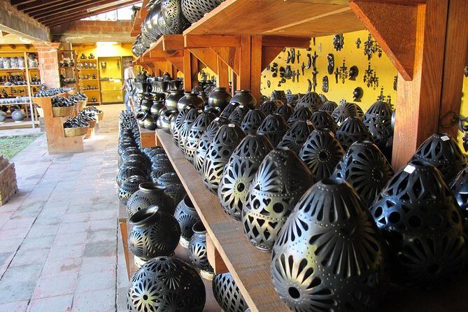 Private Day Tour including Artisan Villages of Alebrijes and Black Pottery - A Closer Look at the Itinerary and Highlights