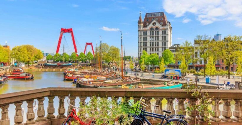 Private Day Tour of Amsterdam's Old Town Highlights by Car - Key Points