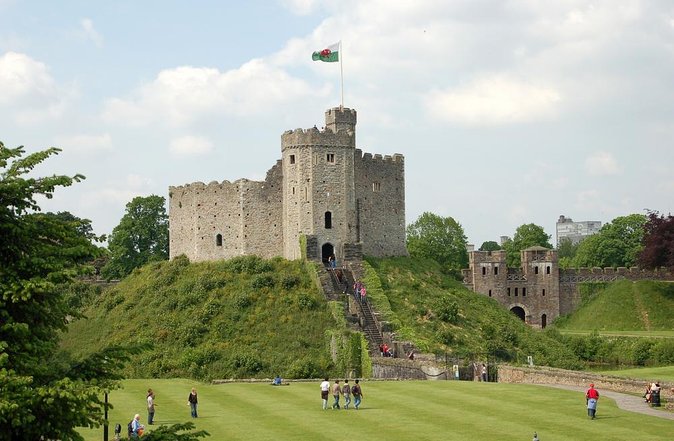 Private Day Tour of Cardiff, including Cardiff Castle, St Fagans, & Cardiff Bay - Introduction: A Close-Up Look at Cardiff