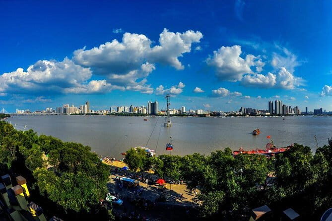 Private Day Tour of Classic Attractions in Harbin Summer and Fall - Discover Harbin in a Day: An In-Depth Look at the Classic Attractions Tour