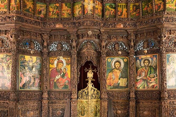 Private Day Tour of Skopje and North Macedonia From Tirana - Knowledgeable and Friendly Tour Guides