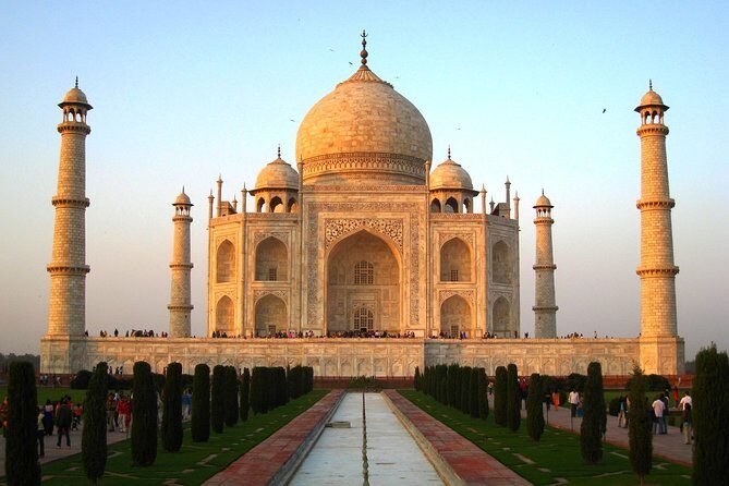 Private Day Tour of Tajmahal from Delhi With Fatehpur Sikri - Detailed Review of the Tour Experience