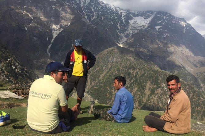 Private Day Tour - Sunrise trek Kunjapuri to Rishikesh - Key Points