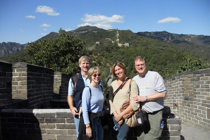 Private Day Tour to Beijing Mutianyu Great Wall - Authentic Experiences and Helpful Tips