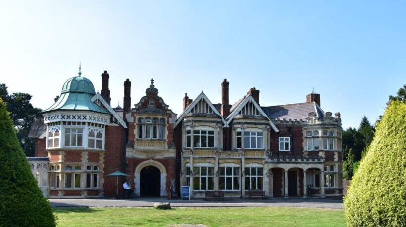 Private Day Tour to Bletchley Park. - Introduction: Why a Private Tour to Bletchley Park?