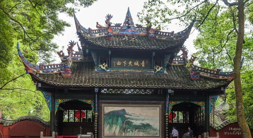 Private Day Tour to Dujiangyan & Mount Qingcheng - Transport, Pricing, and Overall Value