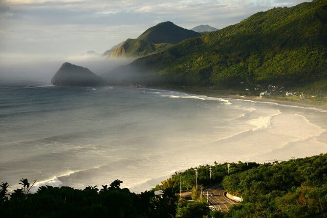 Private Day Tour to East Coast  Jade Picking from Hualien - Who Should Consider This Tour?