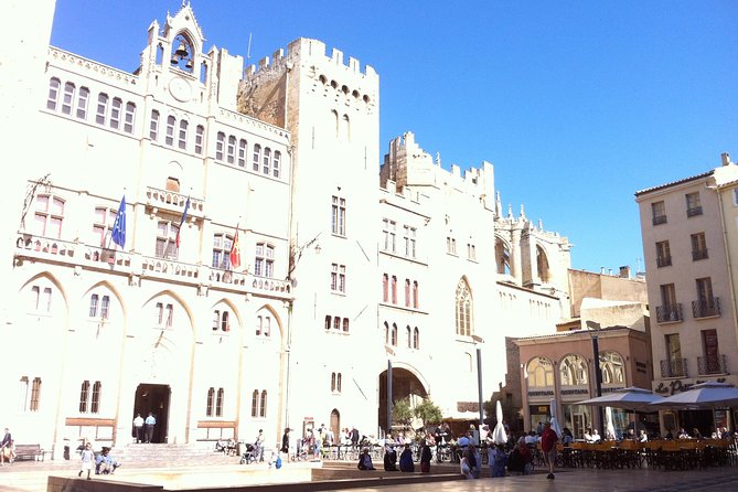 Private day tour to Narbonne, Gruissan and Lagrasse village. From Carcassonne. - Key Points