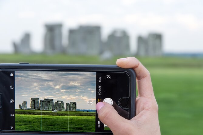 Private Day Tour to Stonehenge, Bath and The Cotswolds - Logistics: Transportation and Timing