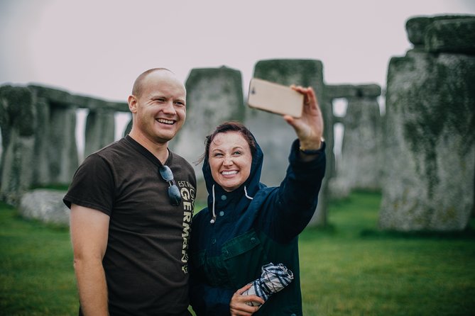 Private Day Tour to Stonehenge, Bath and The Cotswolds - Review Highlights From Previous Travelers