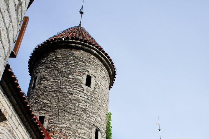 Private Day tour to Tallinn from Helsinki. All transfers included - Analyzing the Value