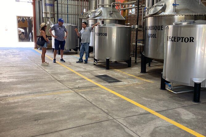 Private Day Tour to Tequila Cantaritos Factories and Castle - FAQ