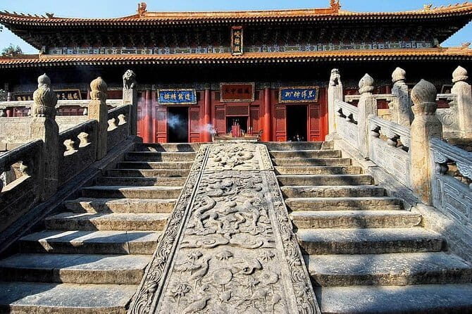 Private Day Tour to Zhongyue Temple and Shaolin Temple from Luoyang - Exploring the Historic Heart of Luoyang