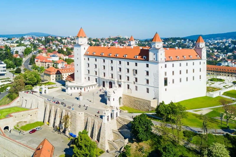 Private day trip: Budapest > Bratislava & Vienna, in English - The Itinerary: A Well-Structured Connection of Two Cities
