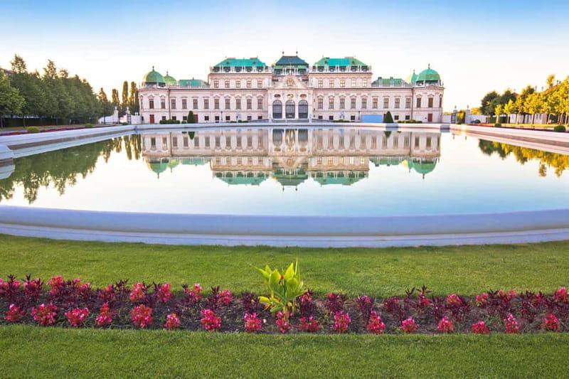 Private day trip: Budapest > Bratislava & Vienna, in English - Transportation and Group Size