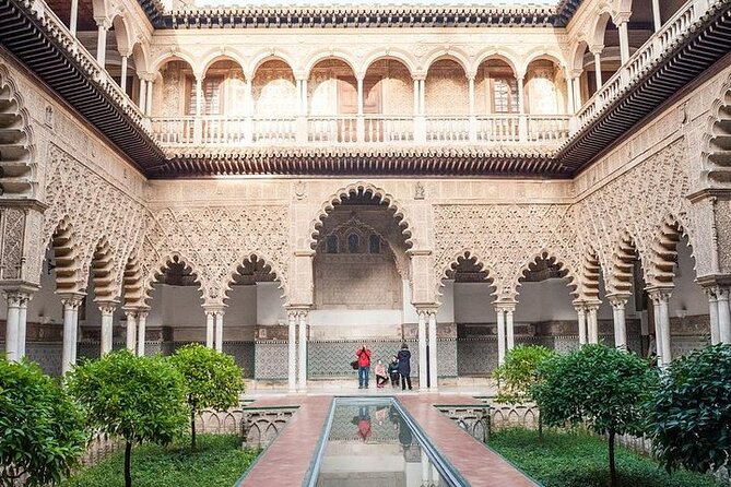 Private Day Trip From Cadiz Port to Seville (Tickets and Transport Included) - Accessibility Features