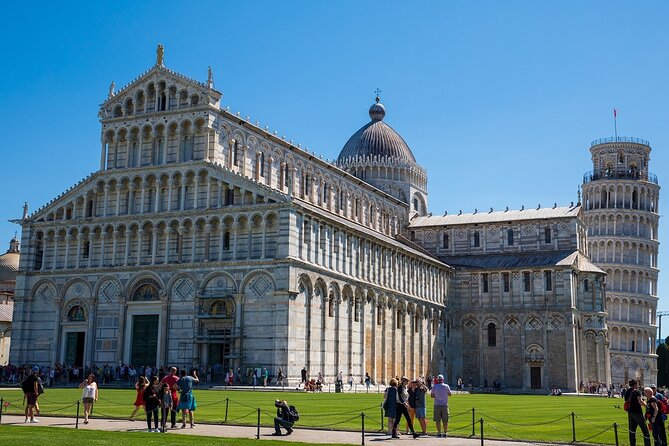 Private day trip from Florence to Pisa, San Gimignano and Siena - The Sum Up