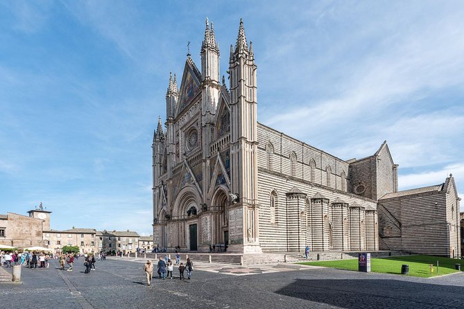 Private Day Trip from Rome to Orvieto and Civita di Bagnoregio - What Makes This Tour Stand Out