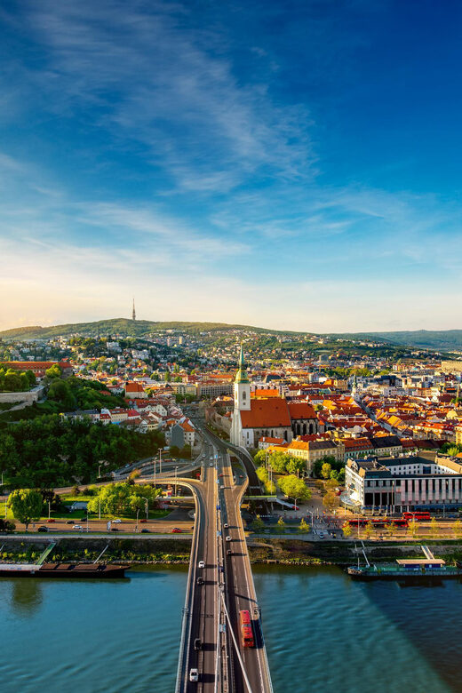 Private day trip from Vienna to Bratislava, and back - Why choose this private day trip?